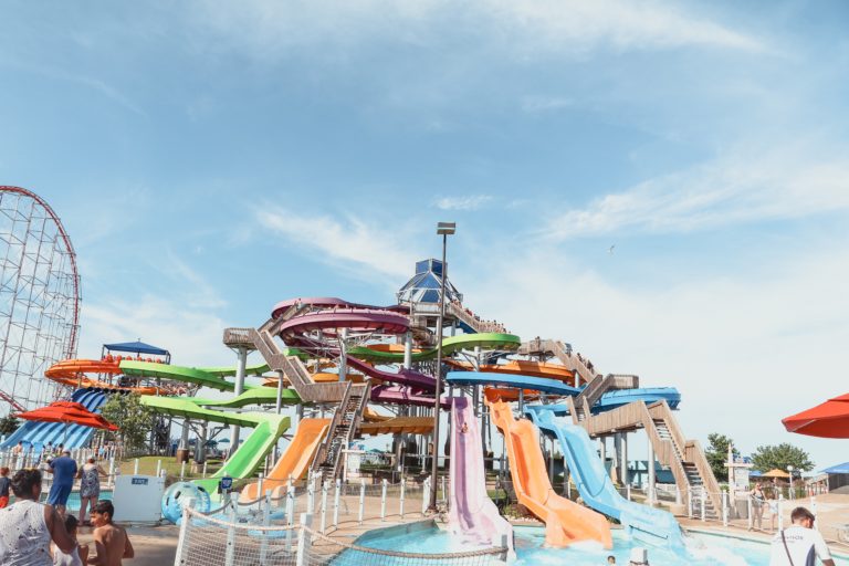 10 Tips To Have The Best Day Ever At Cedar Point Shores Waterpark and ...